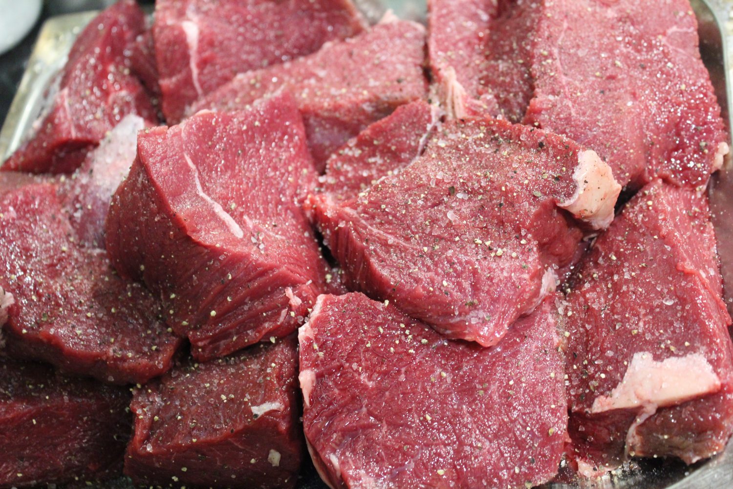 Burgundia pada – Maaneiu & Toit